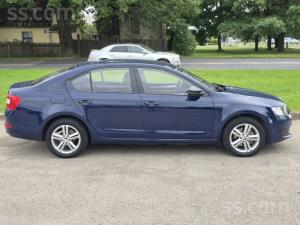Blue Skoda Octavia 2014 in Riga, with an engine capacity of 1.20 L and mileage of 170 thousand km for 4300 €, photo 7 on AUTOMOTO.COM.LV