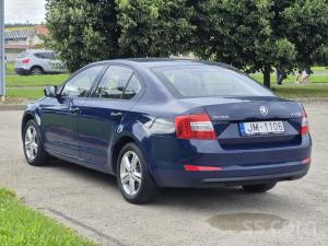 Blue Skoda Octavia 2014 in Riga, with an engine capacity of 1.20 L and mileage of 170 thousand km for 4300 €, photo 9 on AUTOMOTO.COM.LV