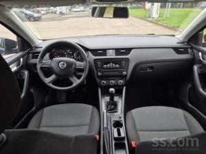 Blue Skoda Octavia 2014 in Riga, with an engine capacity of 1.20 L and mileage of 170 thousand km for 4300 €, photo 10 on AUTOMOTO.COM.LV