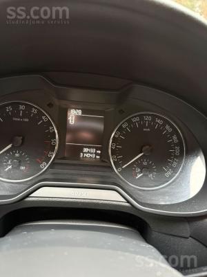Zils Skoda Octavia 2014 Talsi, ar dzinēja tilpumu 1.60 L un nobraukumu 314 tūkst. km par 3300 €, foto 10 vietnē AUTOMOTO.COM.LV