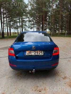 Zils Skoda Octavia 2014 Talsi, ar dzinēja tilpumu 1.60 L un nobraukumu 314 tūkst. km par 3300 €, foto 14 vietnē AUTOMOTO.COM.LV