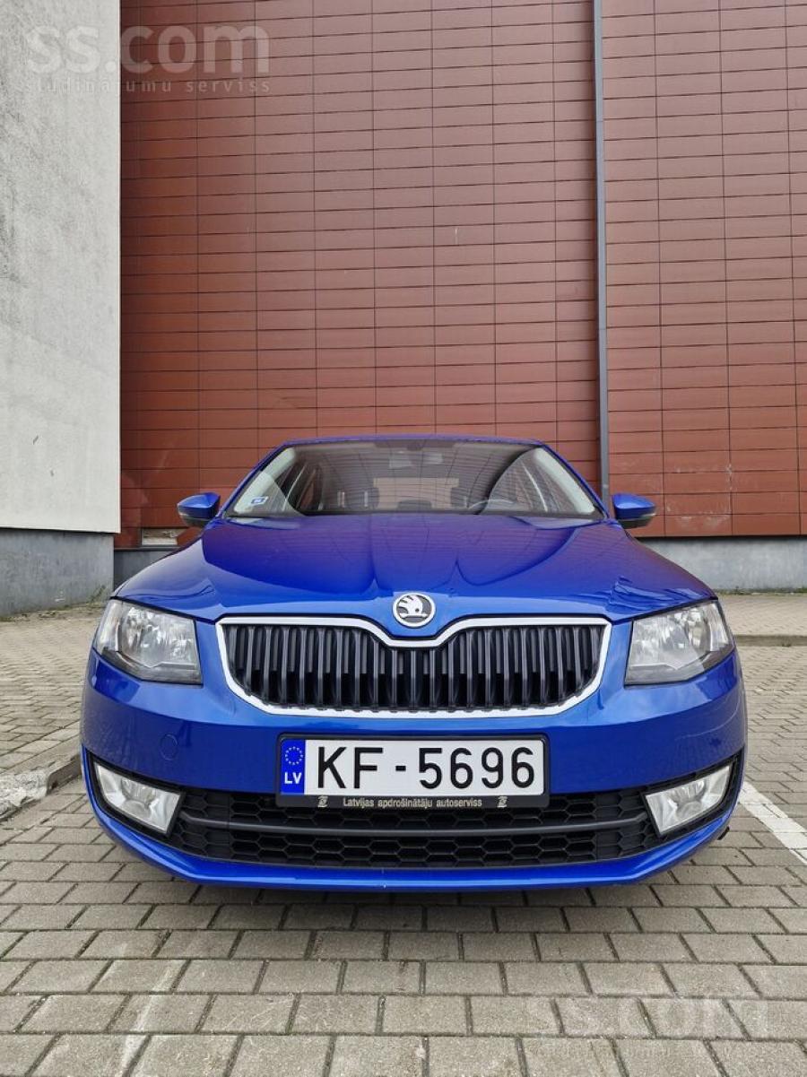 Blue Skoda Octavia 2015 in Riga, with an engine capacity of 1.60 L and mileage of 182 thousand km for 6200 €, photo 2 on AUTOMOTO.COM.LV
