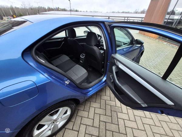Blue Skoda Octavia 2015 in Kaunas, with an engine capacity of 1.97 L and mileage of 178 thousand km for 6950 €, photo 9 on AUTOMOTO.COM.LV