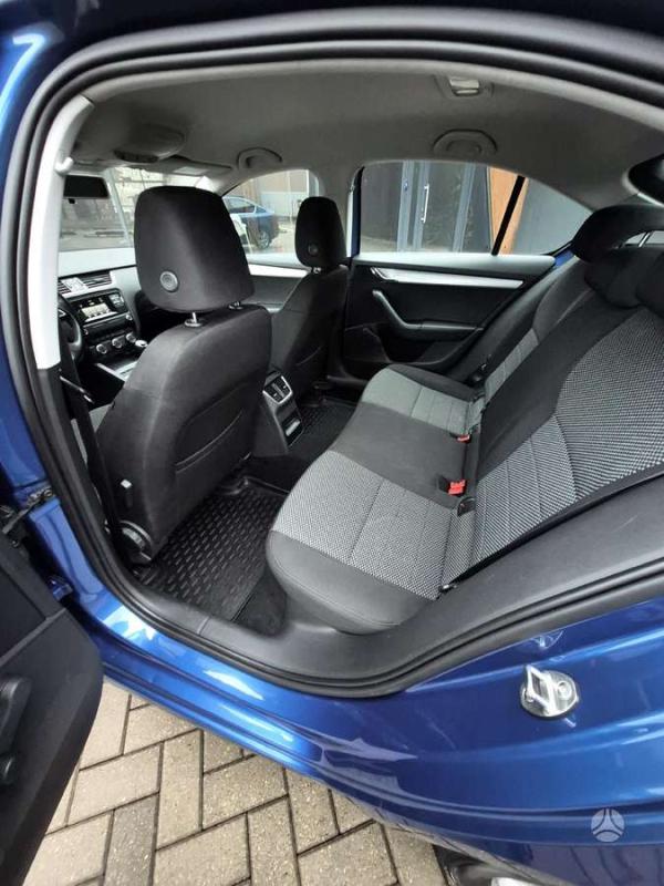 Blue Skoda Octavia 2015 in Kaunas, with an engine capacity of 1.97 L and mileage of 178 thousand km for 6950 €, photo 10 on AUTOMOTO.COM.LV