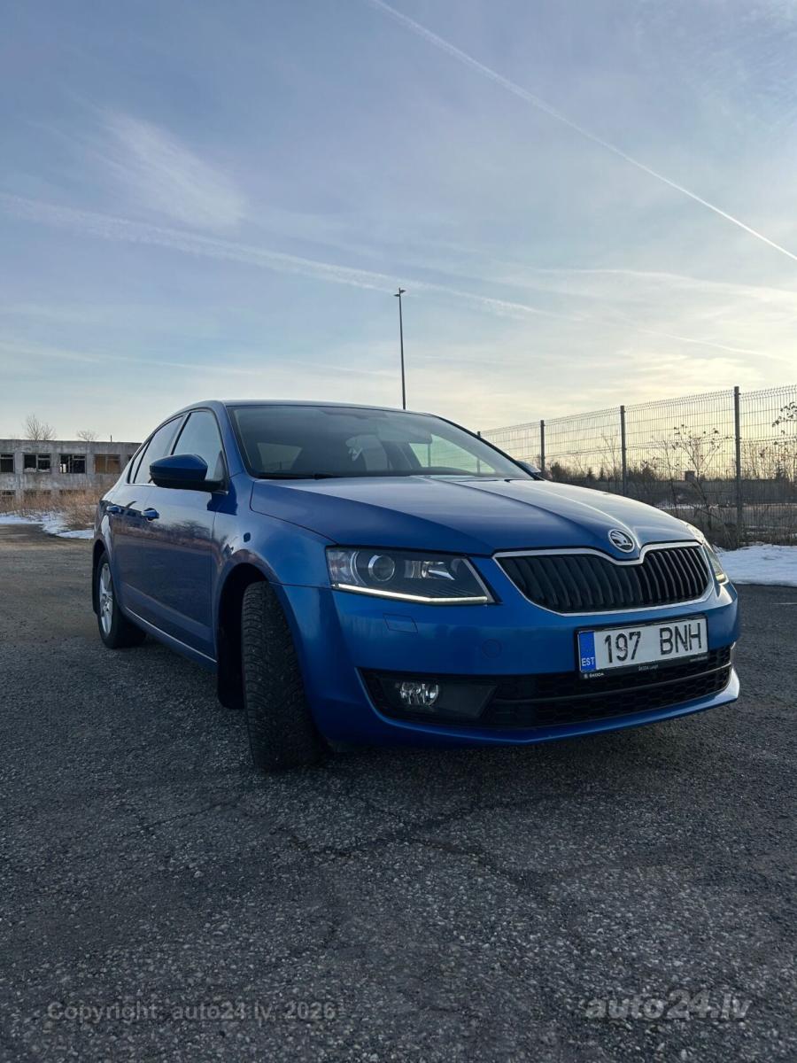 Blue Skoda Octavia 2015 in Narva, with an engine capacity of 1.40 L and mileage of 213 thousand km for 6800 €, photo 4 on AUTOMOTO.COM.LV