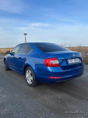 Blue Skoda Octavia 2015 in Narva, with an engine capacity of 1.40 L and mileage of 213 thousand km for 6800 €, photo 5 on AUTOMOTO.COM.LV