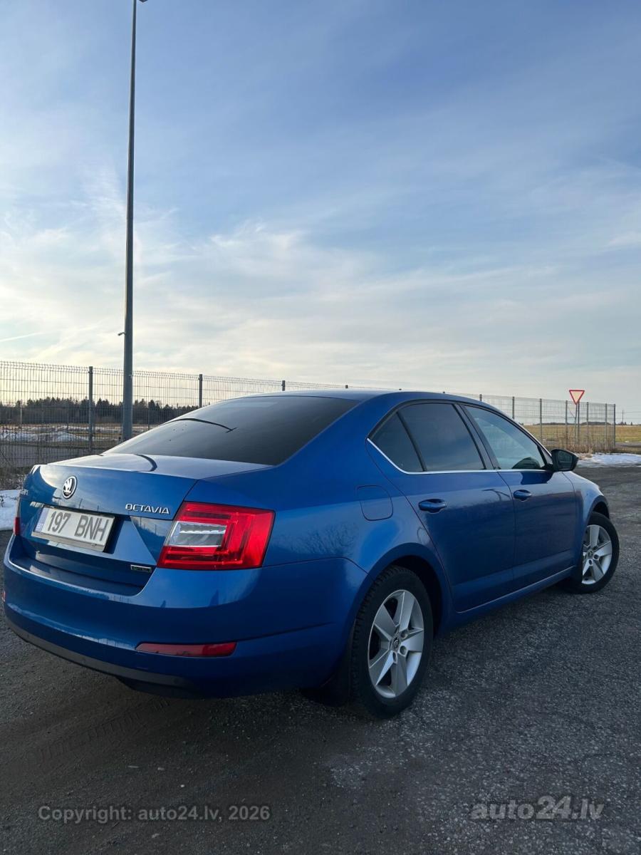 Blue Skoda Octavia 2015 in Narva, with an engine capacity of 1.40 L and mileage of 213 thousand km for 6800 €, photo 6 on AUTOMOTO.COM.LV