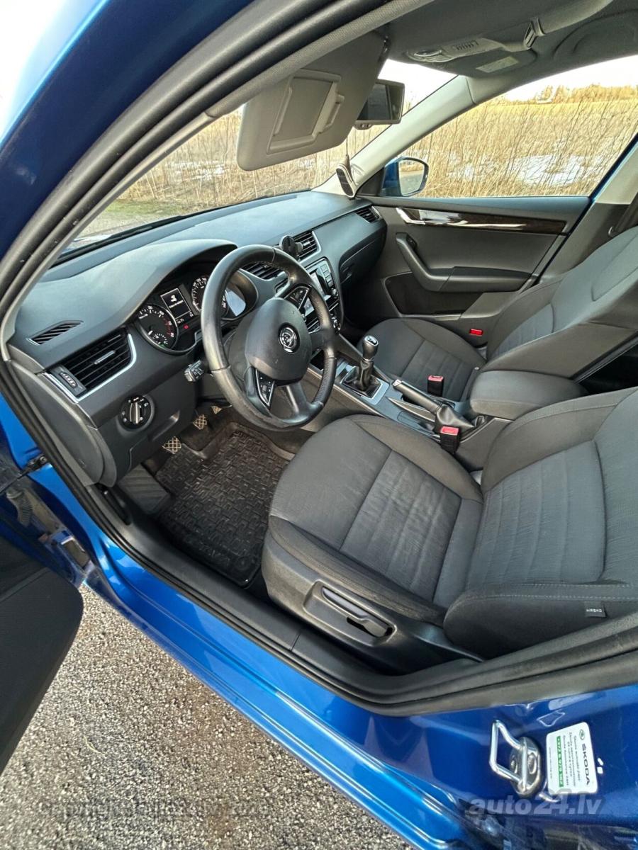 Blue Skoda Octavia 2015 in Narva, with an engine capacity of 1.40 L and mileage of 213 thousand km for 6800 €, photo 11 on AUTOMOTO.COM.LV