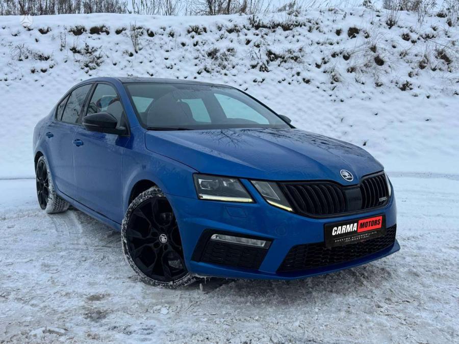 Blue Skoda Octavia 2017 in Vilnius, with an engine capacity of 1.97 L and mileage of 271 thousand km for 11990 €, photo 1 on AUTOMOTO.COM.LV