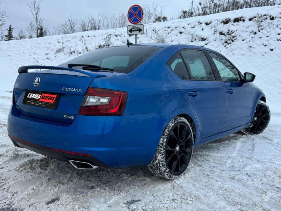 Blue Skoda Octavia 2017 in Vilnius, with an engine capacity of 1.97 L and mileage of 271 thousand km for 11990 €, photo 11 on AUTOMOTO.COM.LV