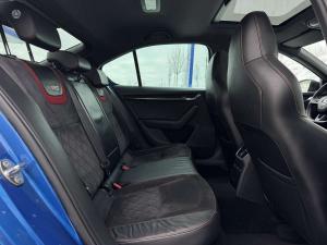 Blue Skoda Octavia 2017 in Vilnius, with an engine capacity of 1.97 L and mileage of 271 thousand km for 11990 €, photo 19 on AUTOMOTO.COM.LV