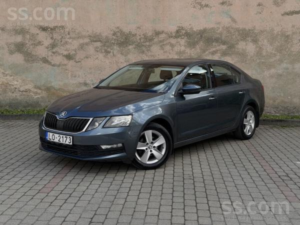 Blue Skoda Octavia 2017 in Riga, with an engine capacity of 1.60 L and mileage of 230 thousand km for 7900 €, photo 3 on AUTOMOTO.COM.LV