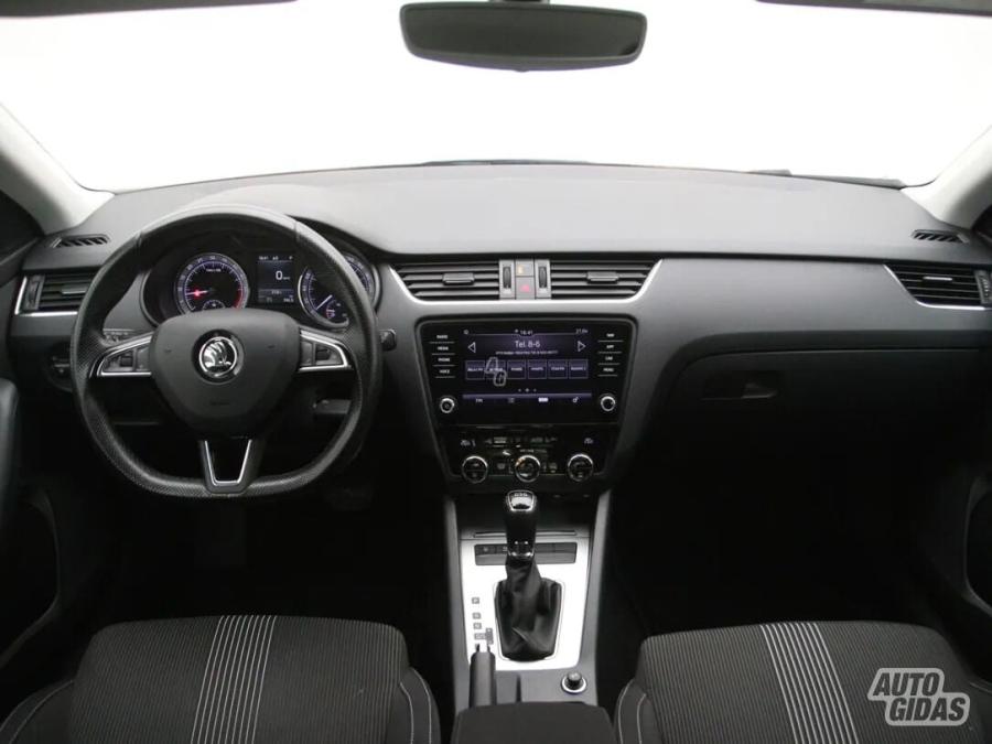 Blue Skoda Octavia 2017 in Vilnius, with an engine capacity of 1.60 L and mileage of 147 thousand km for 10399 €, photo 3 on AUTOMOTO.COM.LV