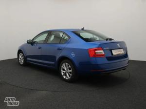Blue Skoda Octavia 2017 in Vilnius, with an engine capacity of 1.60 L and mileage of 147 thousand km for 10399 €, photo 8 on AUTOMOTO.COM.LV