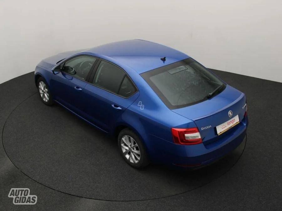 Blue Skoda Octavia 2017 in Vilnius, with an engine capacity of 1.60 L and mileage of 147 thousand km for 10399 €, photo 13 on AUTOMOTO.COM.LV