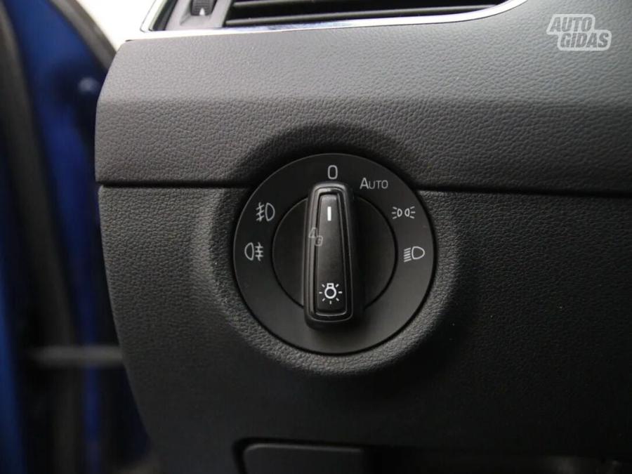 Blue Skoda Octavia 2017 in Vilnius, with an engine capacity of 1.60 L and mileage of 147 thousand km for 10399 €, photo 28 on AUTOMOTO.COM.LV