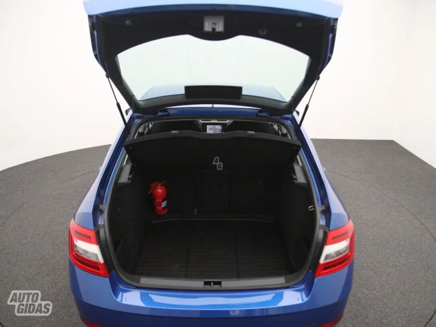 Blue Skoda Octavia 2017 in Vilnius, with an engine capacity of 1.60 L and mileage of 147 thousand km for 10399 €, photo 31 on AUTOMOTO.COM.LV