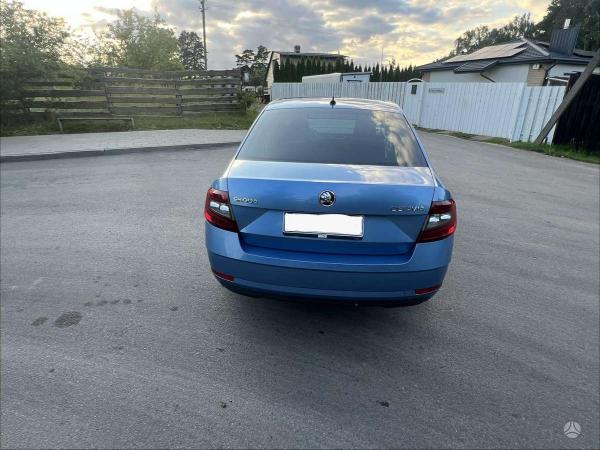 Zils Skoda Octavia 2017 Viļņa, ar dzinēja tilpumu 1.60 L un nobraukumu 245 tūkst. km par 7800 €, foto 8 vietnē AUTOMOTO.COM.LV