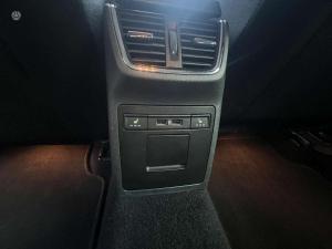 Blue Skoda Octavia 2017 in Vilnius, with an engine capacity of 1.60 L and mileage of 245 thousand km for 7800 €, photo 15 on AUTOMOTO.COM.LV