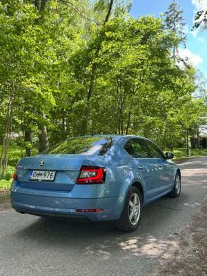 Zils Skoda Octavia 2017 Viļņa, ar dzinēja tilpumu 1.60 L un nobraukumu 245 tūkst. km par 7200 €, foto 5 vietnē AUTOMOTO.COM.LV