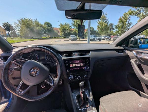 Blue Skoda Octavia 2017 in Klaipeda, with an engine capacity of 1.98 L and mileage of 80 thousand km for 16900 €, photo 6 on AUTOMOTO.COM.LV