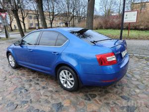 Blue Skoda Octavia 2018 in Jelgava, with an engine capacity of 1.40 L and mileage of 149 thousand km for 9300 €, photo 3 on AUTOMOTO.COM.LV