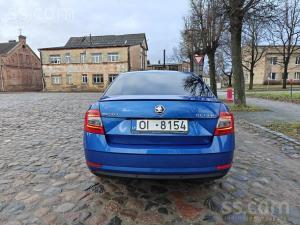 Blue Skoda Octavia 2018 in Jelgava, with an engine capacity of 1.40 L and mileage of 149 thousand km for 9300 €, photo 5 on AUTOMOTO.COM.LV
