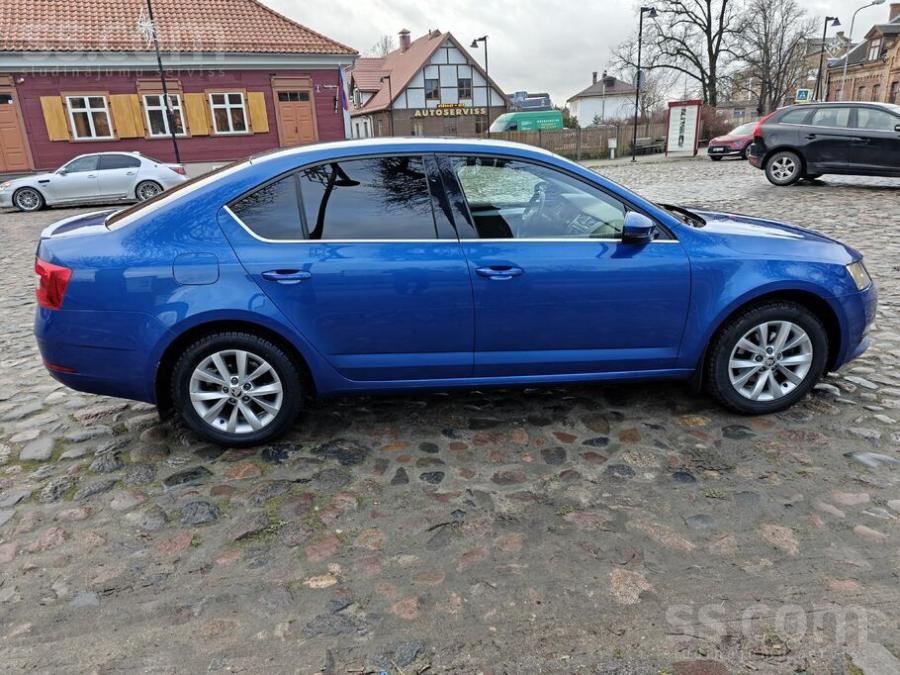 Blue Skoda Octavia 2018 in Jelgava, with an engine capacity of 1.40 L and mileage of 149 thousand km for 9300 €, photo 8 on AUTOMOTO.COM.LV