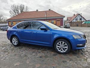 Blue Skoda Octavia 2018 in Jelgava, with an engine capacity of 1.40 L and mileage of 149 thousand km for 9300 €, photo 9 on AUTOMOTO.COM.LV