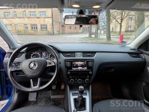 Blue Skoda Octavia 2018 in Jelgava, with an engine capacity of 1.40 L and mileage of 149 thousand km for 9300 €, photo 17 on AUTOMOTO.COM.LV