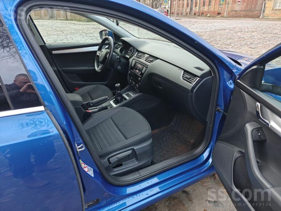 Blue Skoda Octavia 2018 in Jelgava, with an engine capacity of 1.40 L and mileage of 149 thousand km for 9300 €, photo 20 on AUTOMOTO.COM.LV