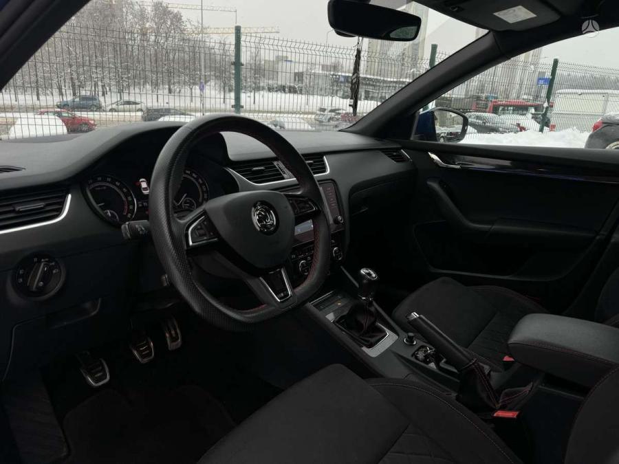 Blue Skoda Octavia 2018 in Vilnius, with an engine capacity of 1.97 L and mileage of 225 thousand km for 12800 €, photo 11 on AUTOMOTO.COM.LV