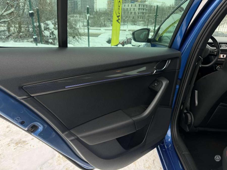 Blue Skoda Octavia 2018 in Vilnius, with an engine capacity of 1.97 L and mileage of 225 thousand km for 12800 €, photo 20 on AUTOMOTO.COM.LV