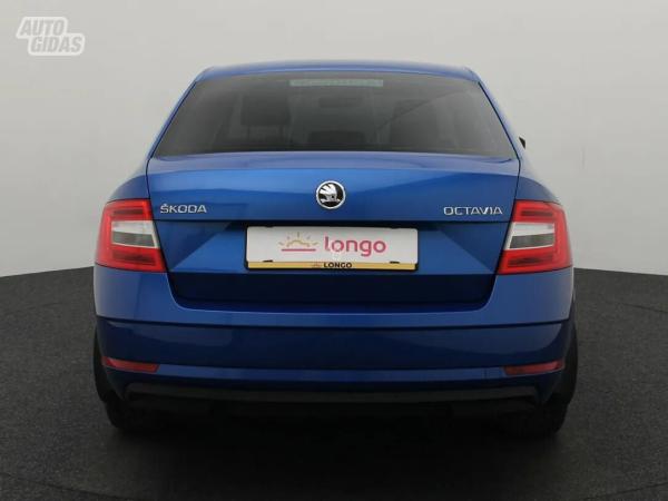 Blue Skoda Octavia 2018 in Vilnius, with an engine capacity of 1.60 L and mileage of 160 thousand km for 11099 €, photo 5 on AUTOMOTO.COM.LV