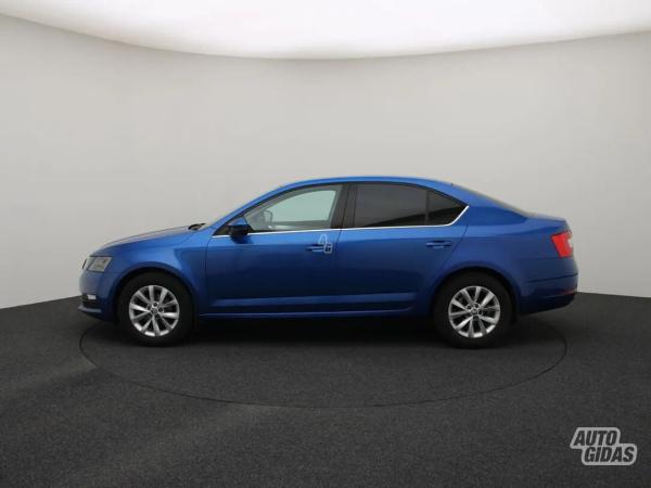 Blue Skoda Octavia 2018 in Vilnius, with an engine capacity of 1.60 L and mileage of 160 thousand km for 11099 €, photo 6 on AUTOMOTO.COM.LV