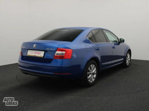 Blue Skoda Octavia 2018 in Vilnius, with an engine capacity of 1.60 L and mileage of 160 thousand km for 11099 €, photo 8 on AUTOMOTO.COM.LV