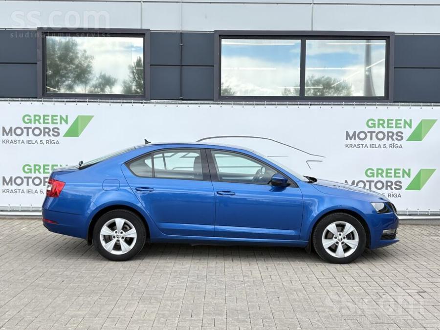 Zils Skoda Octavia 2020 Rīga, ar dzinēja tilpumu 1.00 L un nobraukumu 100 tūkst. km par 9900 €, foto 6 vietnē AUTOMOTO.COM.LV