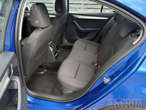 Zils Skoda Octavia 2020 Rīga, ar dzinēja tilpumu 1.00 L un nobraukumu 100 tūkst. km par 9900 €, foto 13 vietnē AUTOMOTO.COM.LV
