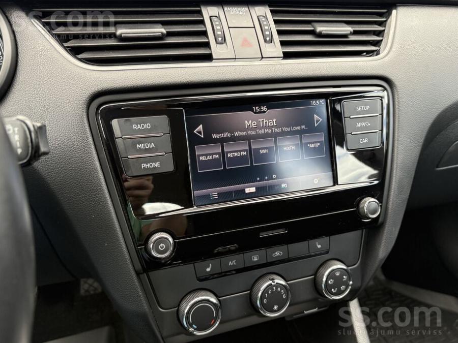 Zils Skoda Octavia 2020 Rīga, ar dzinēja tilpumu 1.00 L un nobraukumu 100 tūkst. km par 9900 €, foto 18 vietnē AUTOMOTO.COM.LV