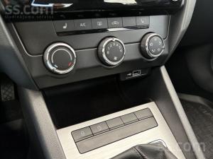 Zils Skoda Octavia 2020 Rīga, ar dzinēja tilpumu 1.00 L un nobraukumu 100 tūkst. km par 9900 €, foto 20 vietnē AUTOMOTO.COM.LV