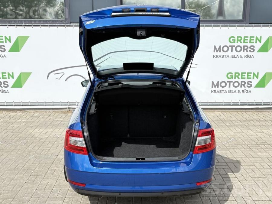 Zils Skoda Octavia 2020 Rīga, ar dzinēja tilpumu 1.00 L un nobraukumu 100 tūkst. km par 9900 €, foto 27 vietnē AUTOMOTO.COM.LV