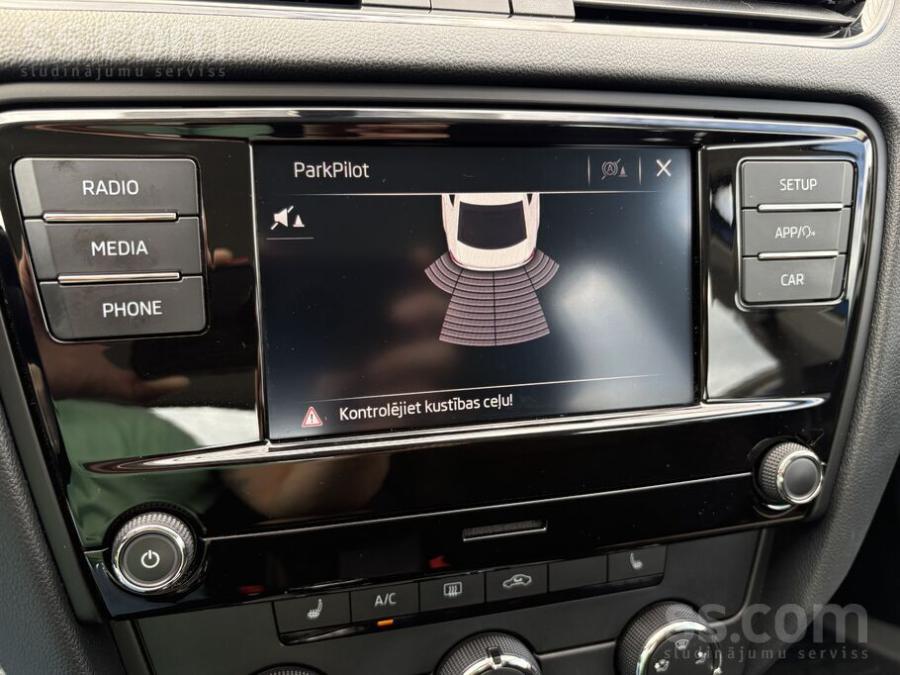 Zils Skoda Octavia 2020 Rīga, ar dzinēja tilpumu 1.00 L un nobraukumu 100 tūkst. km par 9900 €, foto 34 vietnē AUTOMOTO.COM.LV