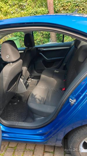 Blue Skoda Octavia 2020 in Tallinn, with an engine capacity of 1.00 L and mileage of 66 thousand km for 11000 €, photo 8 on AUTOMOTO.COM.LV