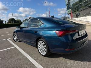 Blue Skoda Octavia 2020 in Riga, with an engine capacity of 2.00 L and mileage of 95 thousand km for 17500 €, photo 6 on AUTOMOTO.COM.LV