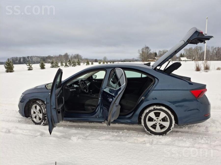 Синий Шкода Октавия 2021 в Огре, объемом двигателя 1.00 л и пробегом 79 тыс. км за 13600 €, фото 9 на AUTOMOTO.COM.LV