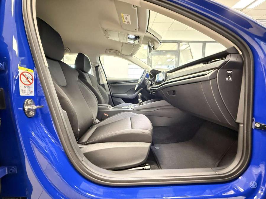 Blue Skoda Octavia 2021 in Kaunas, with an engine capacity of 1.50 L and mileage of 115 thousand km for 11800 €, photo 19 on AUTOMOTO.COM.LV