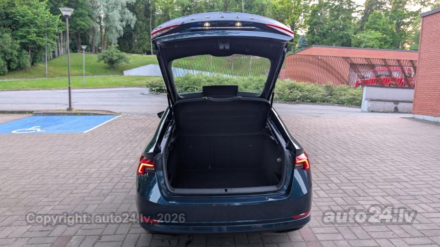 Zils Skoda Octavia 2021 Viljandi, ar dzinēja tilpumu 1.00 L un nobraukumu 59 tūkst. km par 14500 €, foto 14 vietnē AUTOMOTO.COM.LV