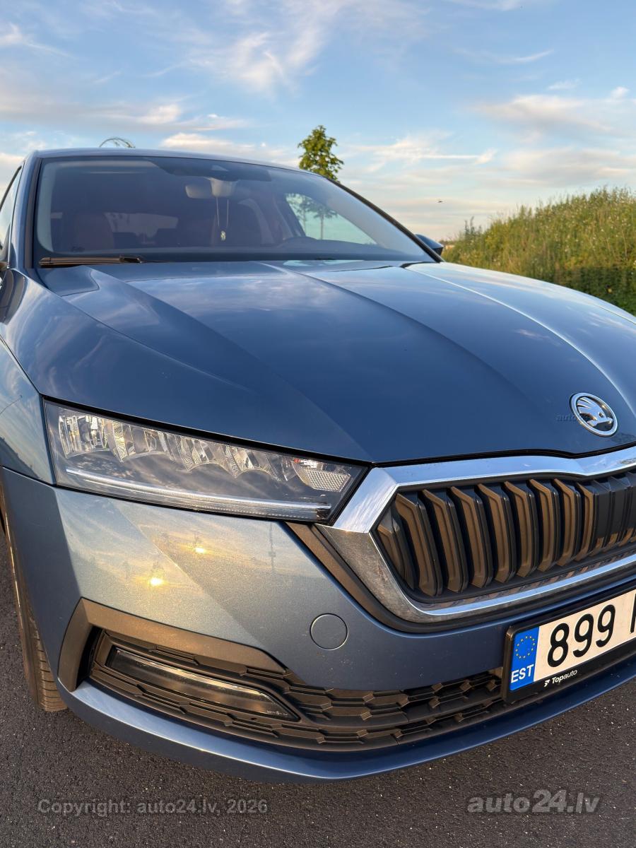 Zils Skoda Octavia 2021 Tallina, ar dzinēja tilpumu 2.00 L un nobraukumu 94 tūkst. km par 24900 €, foto 3 vietnē AUTOMOTO.COM.LV