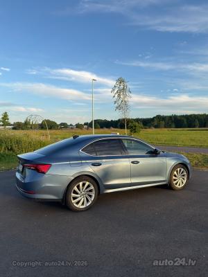Zils Skoda Octavia 2021 Tallina, ar dzinēja tilpumu 2.00 L un nobraukumu 94 tūkst. km par 24900 €, foto 4 vietnē AUTOMOTO.COM.LV