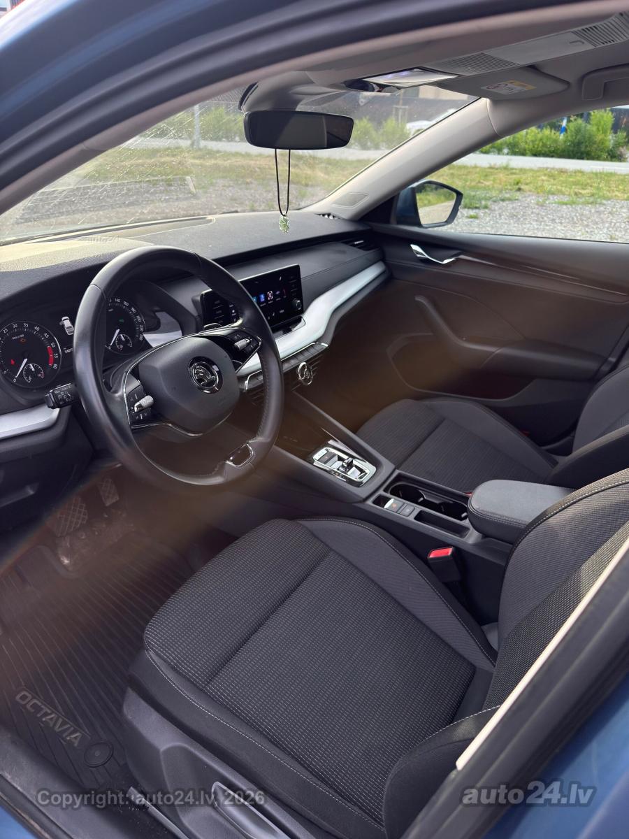 Zils Skoda Octavia 2021 Tallina, ar dzinēja tilpumu 2.00 L un nobraukumu 94 tūkst. km par 24900 €, foto 11 vietnē AUTOMOTO.COM.LV